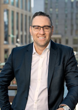 Team | Q Advisors LLC